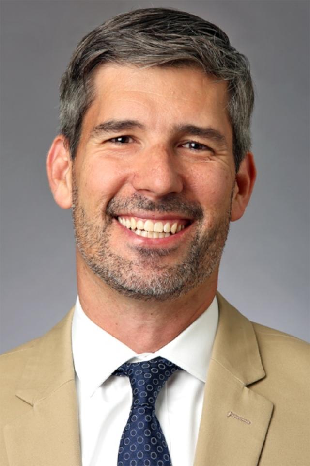 Ben Roye MD Patient Story | Setting Scoliosis Straight